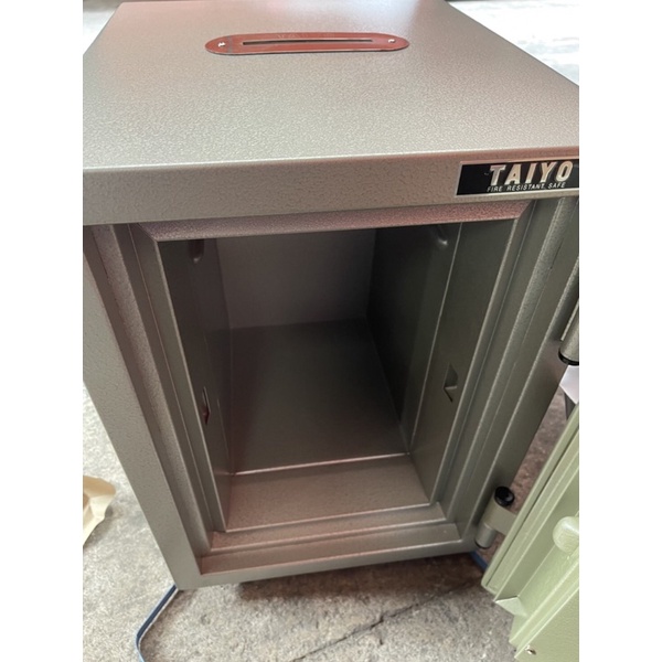 ตู้เซฟเจาะบริจาคตู้เซฟ ไทโย Taiyo น้ำหนัก 51 กก. ขนาด 34.5(ก)x40(ล)x51 ...