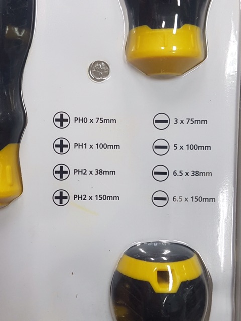 STANLEY ไขควง 8 ตัวชุดด้ามหุ้มยาง ไขควงปากแฉก - แบน S351-66673 (66-673 ...