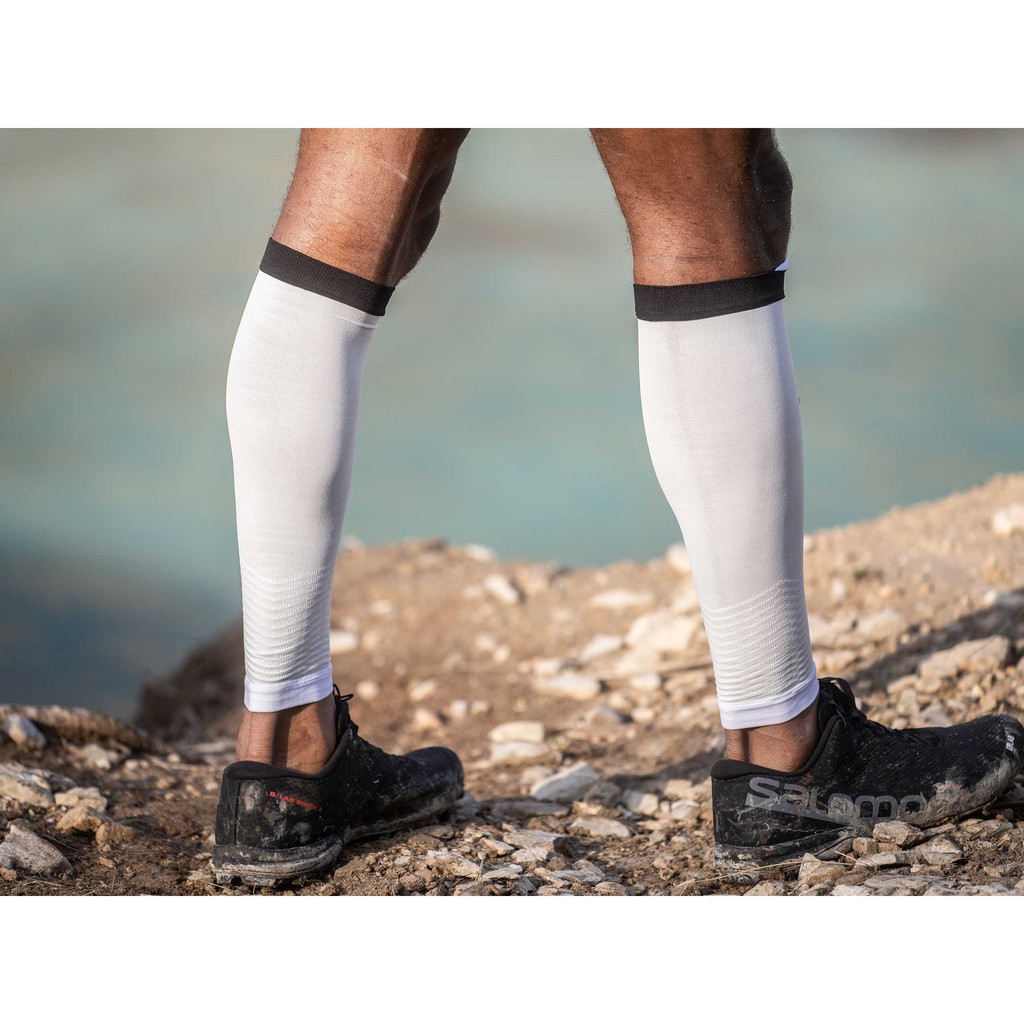Compressport R2V2 Calf Sleeves White - bananarun - ThaiPick