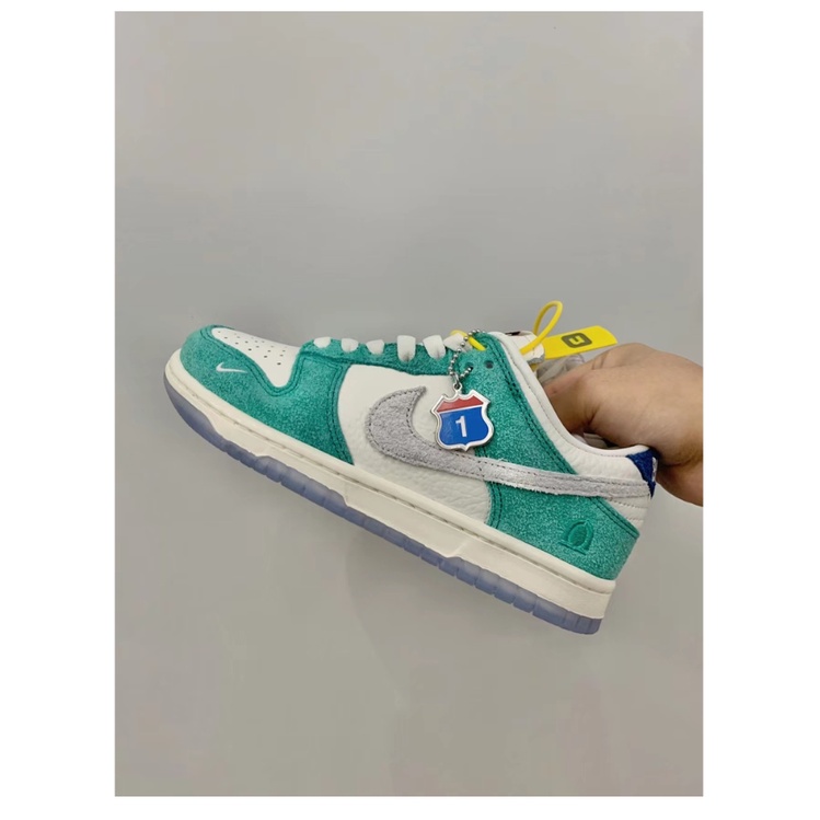 100 ของแท้ อย่างเป็นทาง Kasina x Nike SB Dunk Low 80s Bus Road Sign ...