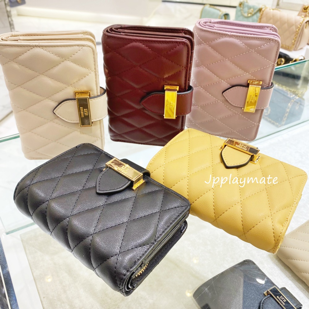 LYN กระเป๋าสตางค์ LYN กระเป๋าสตางค์ใบสั้น รุ่น Jackie Q Short Wallet ...
