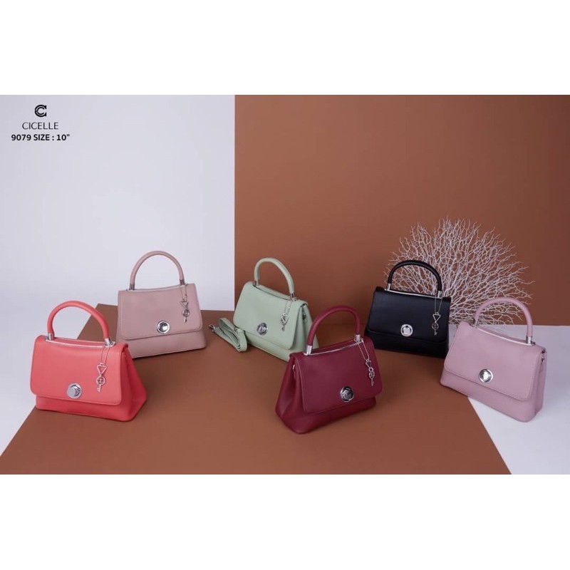 Cicelle ทรงหมอนสามเหลี่ยม #9079 | Shopee Thailand