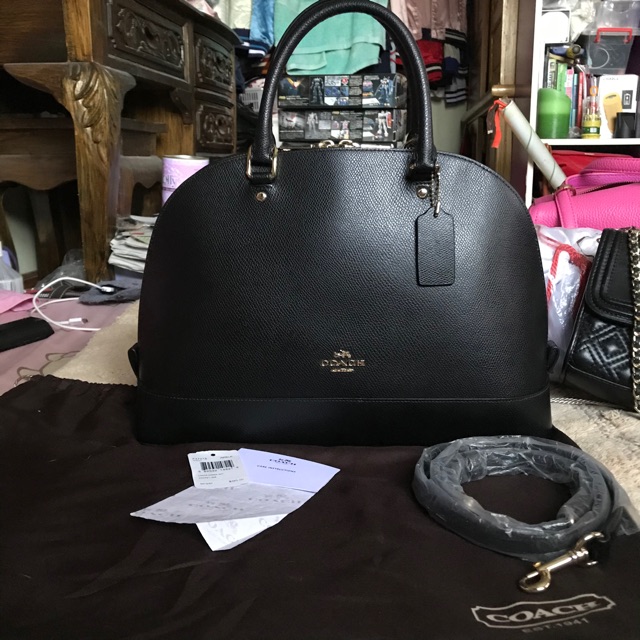 กระเป๋าcoach โดมใหญ่ 13”แท้use like new ใหม่มากคะ - hathaiwan - ThaiPick