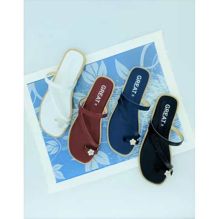 GREAT-A141 รองเท้าแตะหญิง รองเท้าแฟชั่น ประดับด้วยเพชรดอกไม้ที่นิ้วโป้ง ...