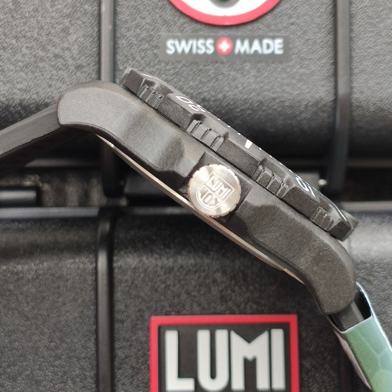 Luminox 8881 Black OPS แซฟไฟร์ ของใหม่ มือ1 - luminox_by_justdsignshop ...