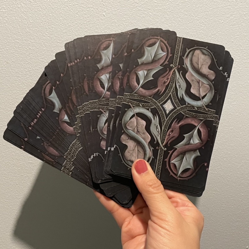 (มือสอง สภาพดี) ไพ่ออราเคิลพร้อมคู่มือ Ravens Wand Oracle By Steven ...