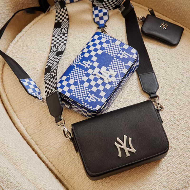 พร้อมส่งของแท้ 100 MLB CROSS BODY BAG กระเป๋าMLB รุ่นใหม่ สะพายข้าง ...