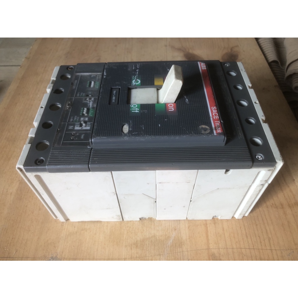 ขาย เมน เบรกเกอร์ Main Breaker ABB Sace Tmax PR221DS T5N 400 สามเฟส 3P 400A แอมป์ มือสอง สภาพดี ...