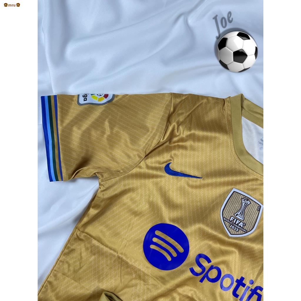 จัดส่งจากกรุงเทพชุดบอล Barcelona (Gold) เสื้อบอลและกางเกงบอลผู้ชาย ปี ...