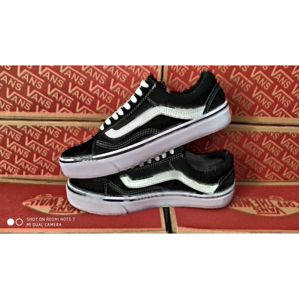 Old Skool Classic Vens รองเท้าผ้าใบลําลองแฟชั่นเหมาะกับใส่ไปทํางาน ...