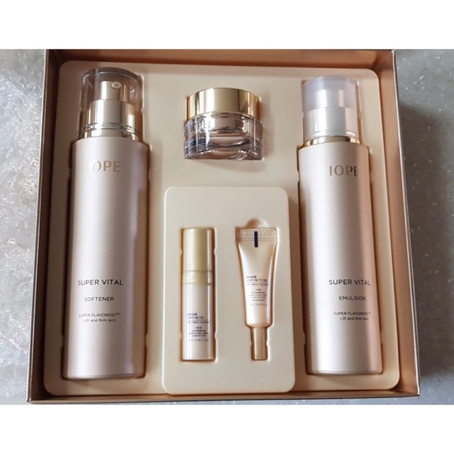 IOPE vital extra concentrated special set | Shopee Thailand