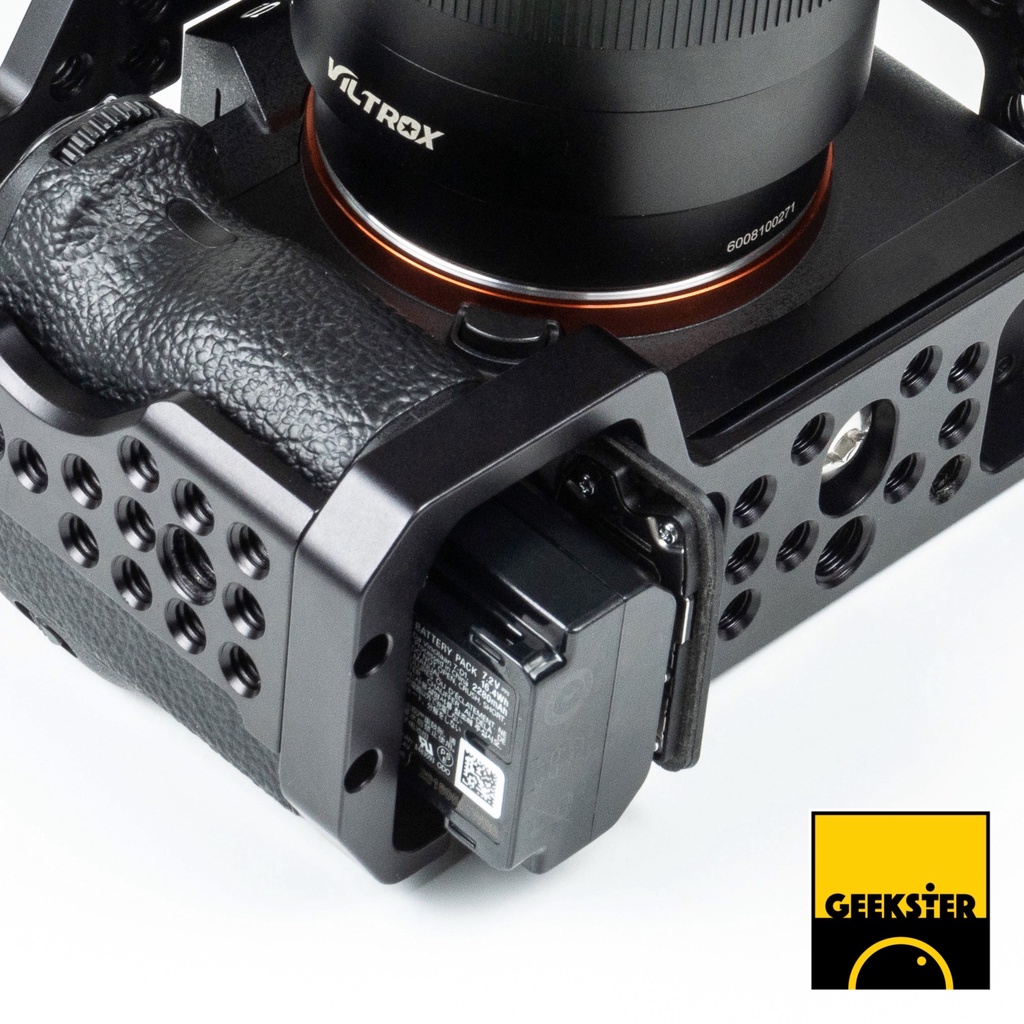 Cage Rig สำหรับ Sony A7III / A7 MK3 / A9 ( a7 3 / a7r 3 / Camera Grip ...