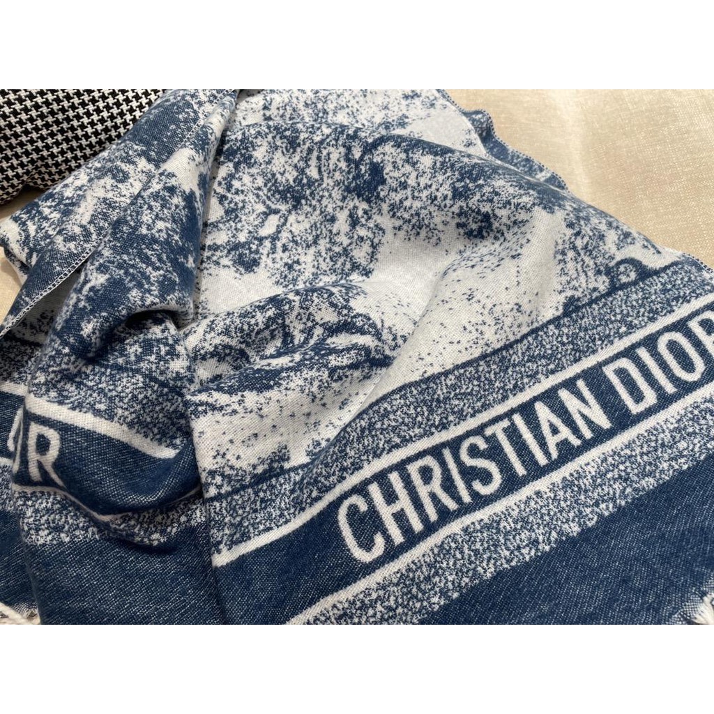 HOT 2021 Bag Blue Tiger Scarf Cashmere Fabric Hand Feel Soft And ...