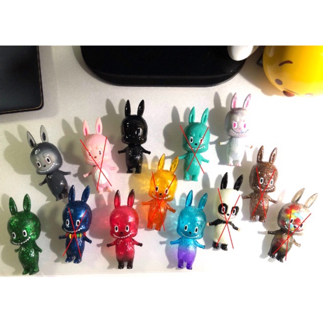 Labubu mini รุ่นที่1 | Shopee Thailand