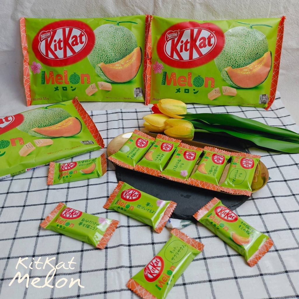 Kitkat รส เมล่อนขนมนำเข้าจากญี่ปุ่น (KK35) รุ่นพิเศษฤดูใบไม้ผลิญี่ปุ่น 1 ถุงมี 11 ซองย่อย ...