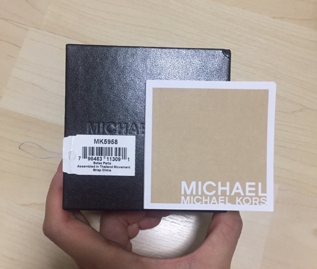 นาฬิกา michael kors ของแท้ ????% หน้าปัด 44 มิล ลดสุดๆแล้ว ของดต่อนะคะ ...