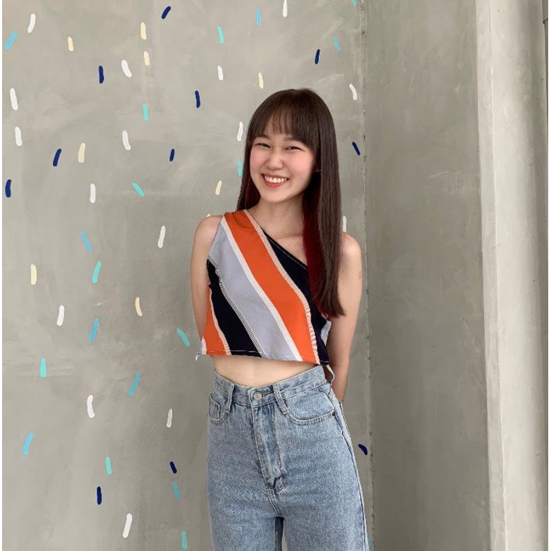 Cronie.official - Ellie crop เสื้อครอป ไหล่เฉียง - cronie.official ...