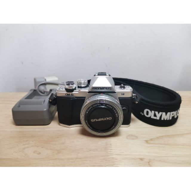 Olympus em10 Mark 2 พร้อมเลนส์ สภาพสวย ไม่มีกล่อง ชัตเตอร์ 5,xxx ...