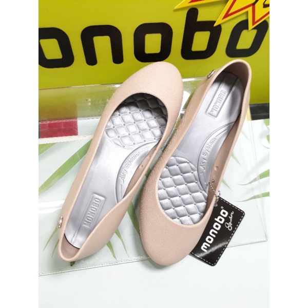 รองเท้า สวม หุ้มส้น MONOBO emma ทำงานมั่นใจบุคลิกสง่า - abc.prasert ...