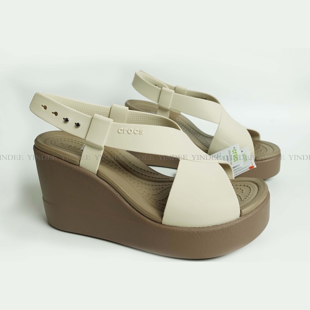 CROCS Brooklyn High Wedge รองเท้าส้นสูงผู้หญิง รองเท้าส้นสูง รองเท้า ...
