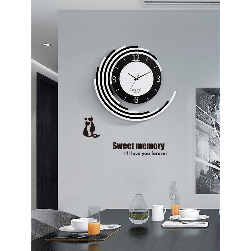 นาฬิกาแขวนผนังสไตล์นอร์ดิกสําหรับตกแต่งห้องนั่งเล่น - q333s.th - ThaiPick
