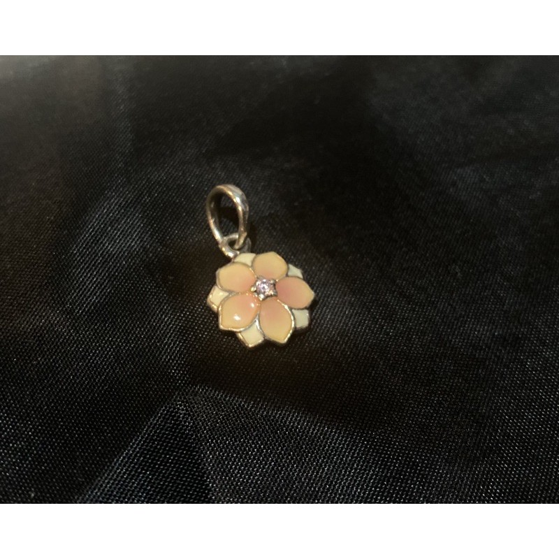 PANDORA : Magnolia Flower Charm (Used) - kritssapoy - ThaiPick