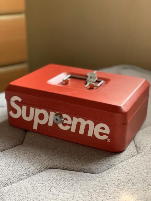 Supreme lock box red - santipabpod - ThaiPick