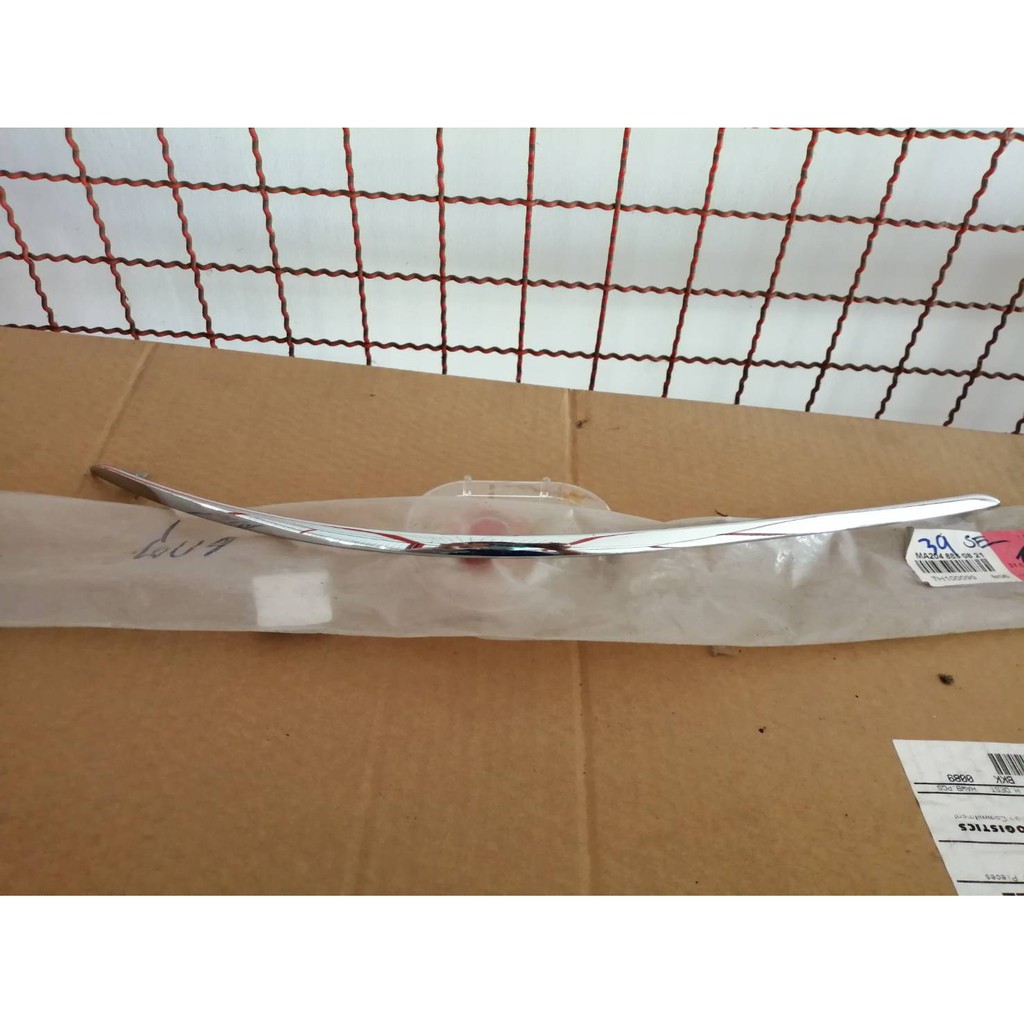 25. A2218852823 กรอบไฟส่องกลางวัน S350 2010-2013 ของแท้ Mercedes-Benz ...