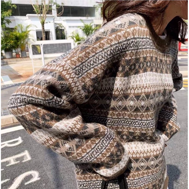 สเวตเตอร์สีสวย ผ้านิ่ม เสื้อคลุมไหมพรมงานดี - mimi.unique - ThaiPick