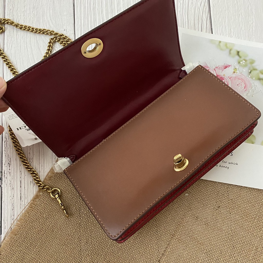 COACH ️ งาน Shop ️ Riley Chain Clutch In Colorblock Signature Canvas ...