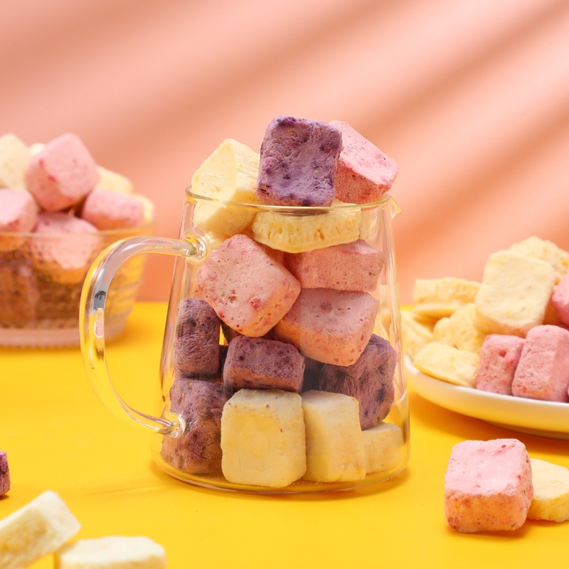 Freeze-dried Yogurt Block Strawberry Crispy Fruit Mixed Pack Snacks ...