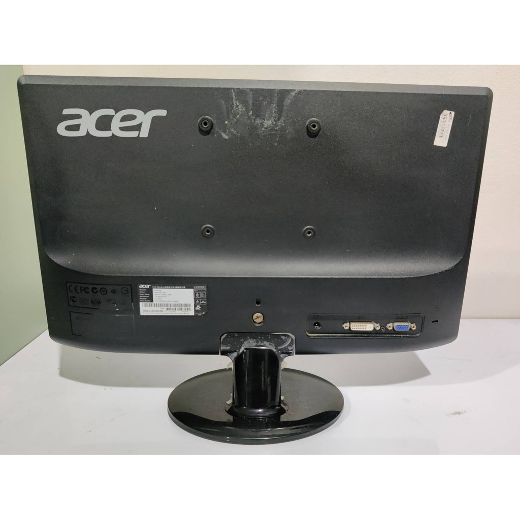จอ Acer & Samsung 19 นิ้ว ( DVI / VGA ) - tonzbp - ThaiPick