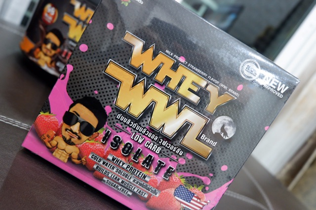 WHEY WWL 1 ปอนด์ แถมฟรีแก้วเชคเกอร์ใส - aumchalermrat - ThaiPick