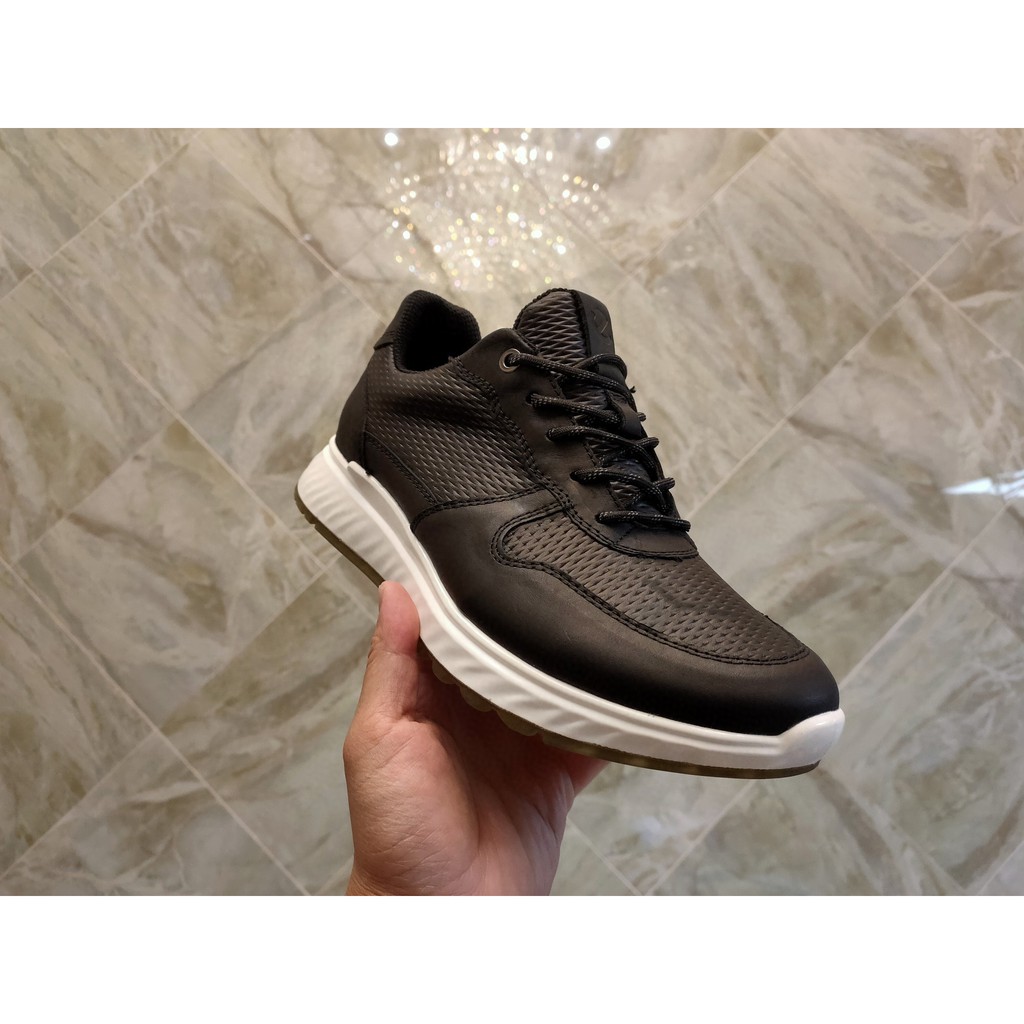 ECCO รองเท้าผู้ชาย 2020 รูปแบบใหม่ รองเท้ากีฬากลางแจ้ง รองเท้ากอล์ฟ ...