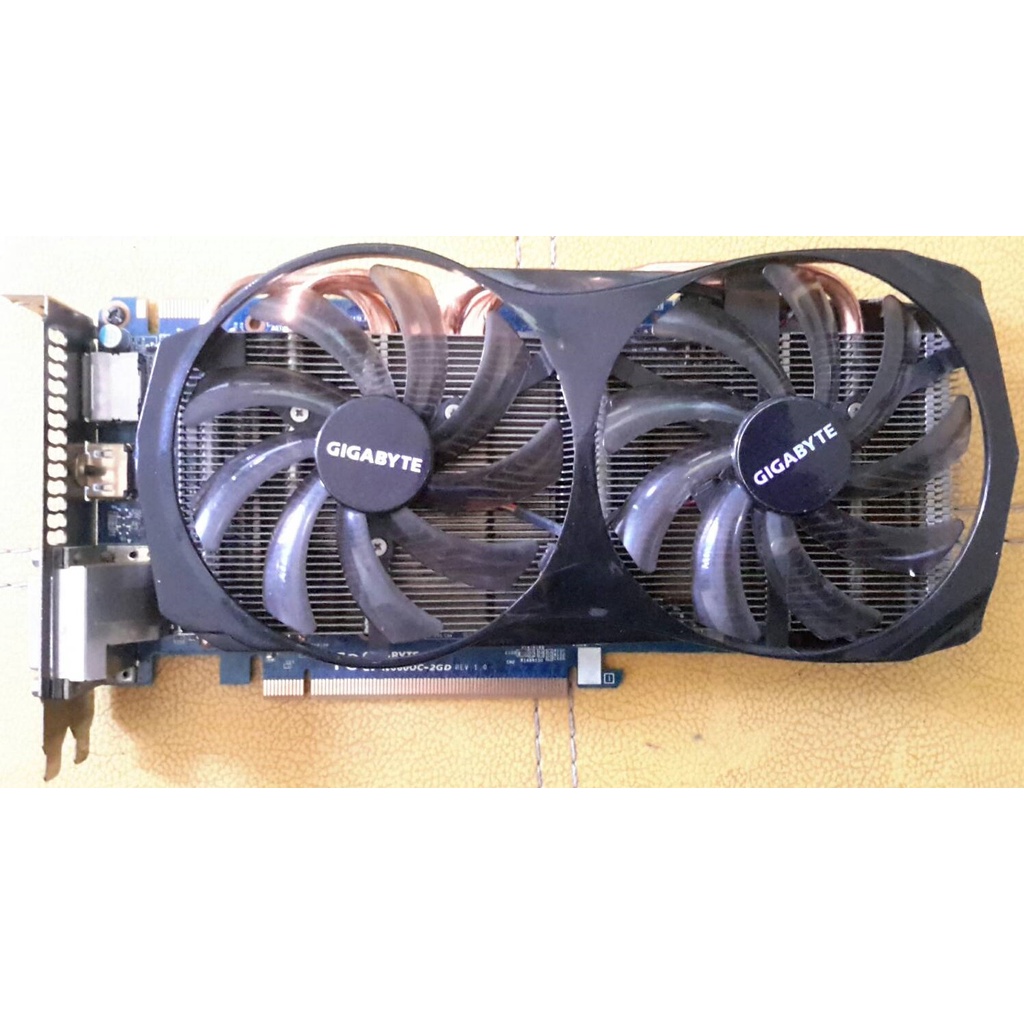 การ์ดจอ VGA Gigabyte Nvidia GTX 660 2GB DDR5 192Bit ตัวTop 2GB ต่อไฟ6 ...