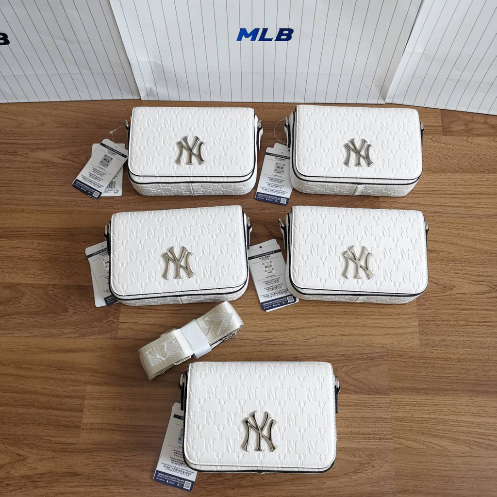 พร้อมส่ง รบกวนสอบถามก่อนสั่งกดนะคะMLB monogram hoody bag กระเป๋าสะพาย ...