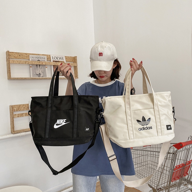 La SHOPEE ราคาถูกที่สุด ผู้หญิง ยิม ความจุขนาดใหญ่ กระเป๋ากันน้ํา แบบ ...