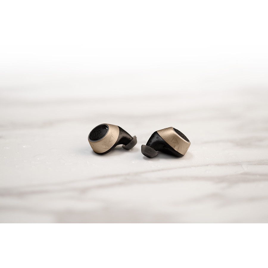 Creative Outlier Gold Im Test Bei | atelier-yuwa.ciao.jp