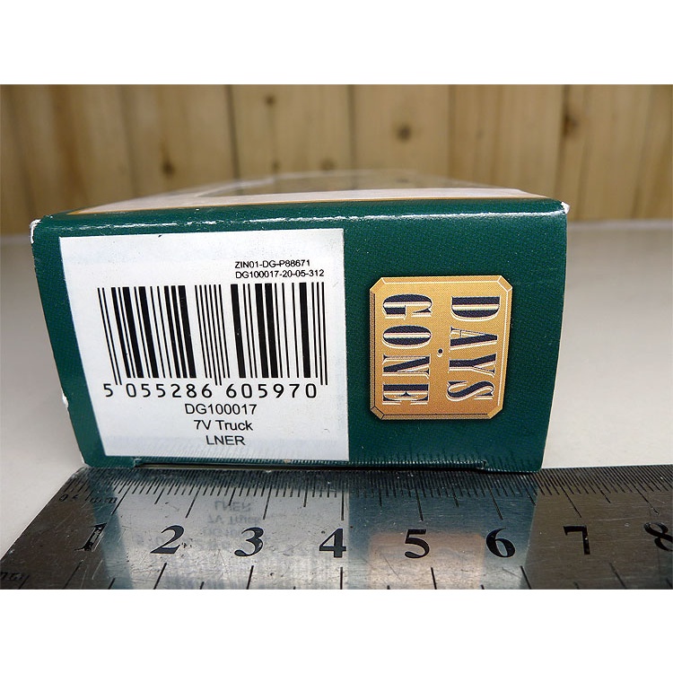 Original package 7V truck lner trailer model collection British ...