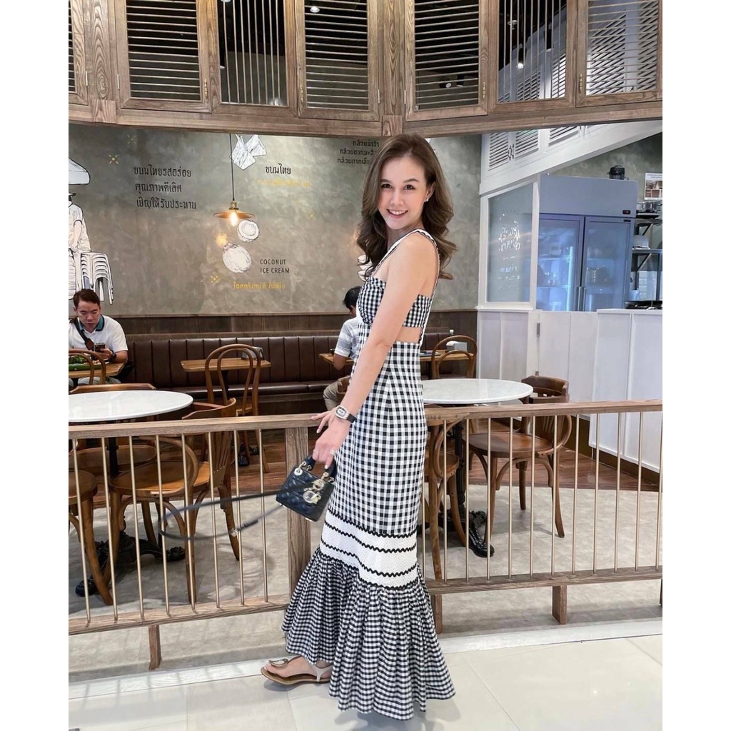 S26 พร้อมส่ง เดรสสก็อตทรงหางปลา ป้าย Swan - pn_fashionshop1213 - ThaiPick