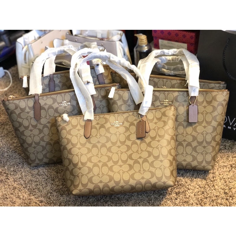 กระเป๋า COACH 4455 ZIP TOP TOTE IN SIGNATURE CANVAS (IMQRF) โทส 14 นิ้ว ...