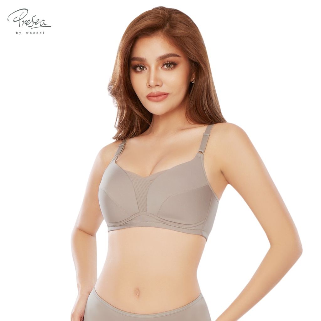 Presea by Wacoal บราไร้โครง รุ่น Twist Bra สีเทา (Gray) MA1517 - preseabywacoalshop - ThaiPick