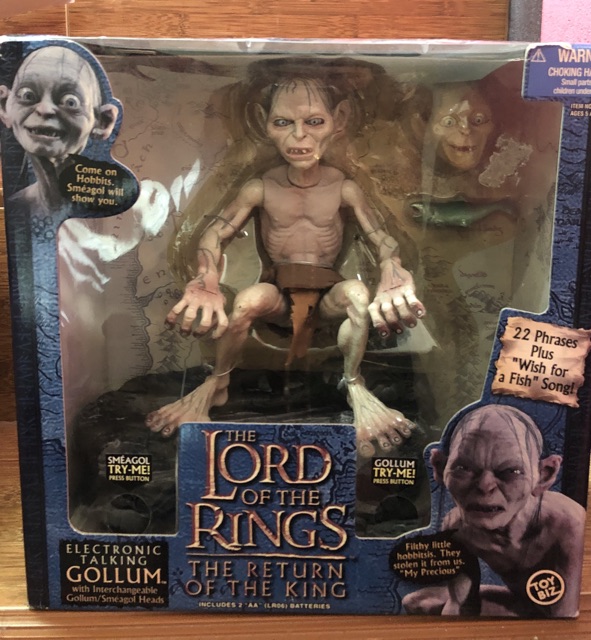 The Lord of the Rings The Return of the King Deluxe Talking Gollum ...