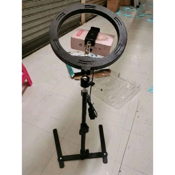 ไฟไลฟ์สด แต่งหน้า 26cm(10นิ้ว) ตั้งโต๊ะ ตั้งที่พื้น ไฟปรับได้3ระดับ - sisi059 - ThaiPick