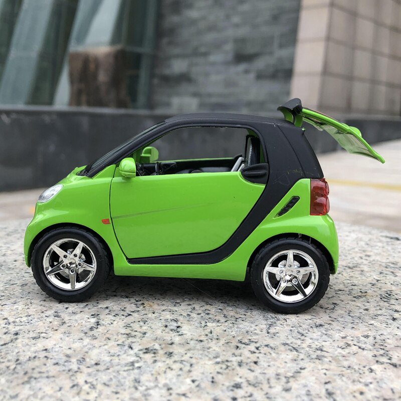 1:32 Smart ForTwo Alloy Diecast Vehicle Car Model ull Back Car with ...
