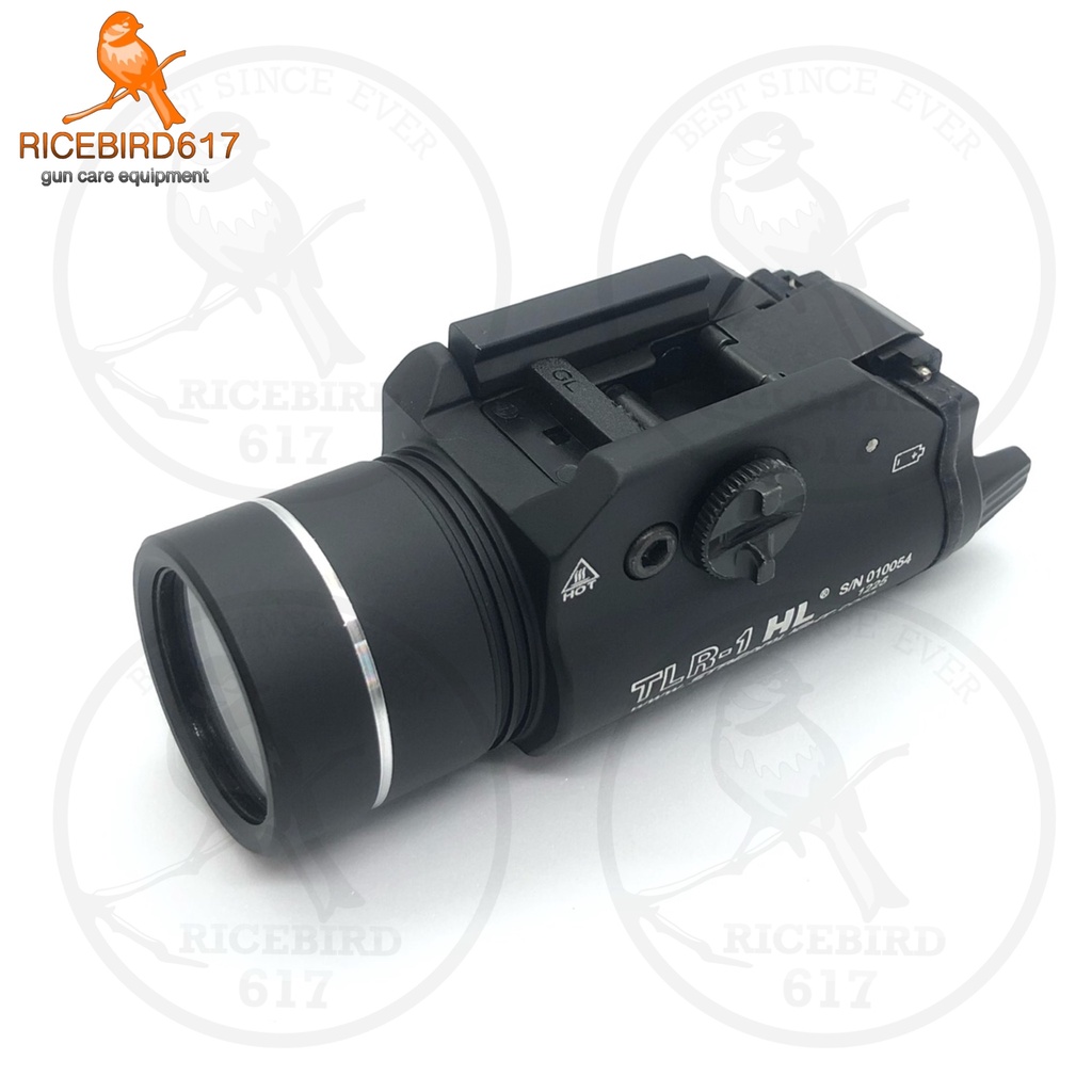 ไฟฉายติดปืน TLR-1 HL 1000 ลูเมน รุ่นใหม่เพิ่ม TIR Lens ช่วยปรับแสงให้ ...