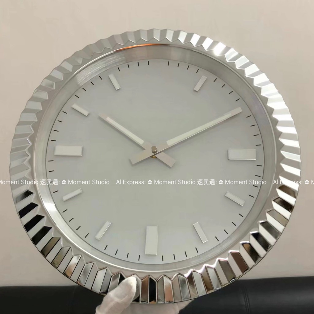 นาฬิกา：Luxury Design Wall Watches Clock Metal Art Large Meta Wall Watch ...