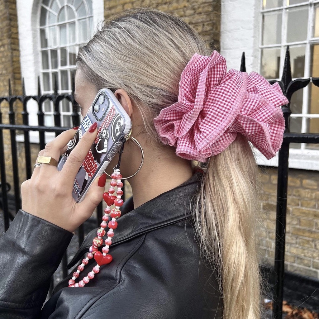 พร้อมส่ง String Ting Strawberry Sundae Wristlet Phone Strap ของแท้ 100% ...