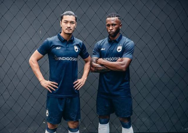 Indigoskin x Ari ไซส์ M - kittithatt - ThaiPick