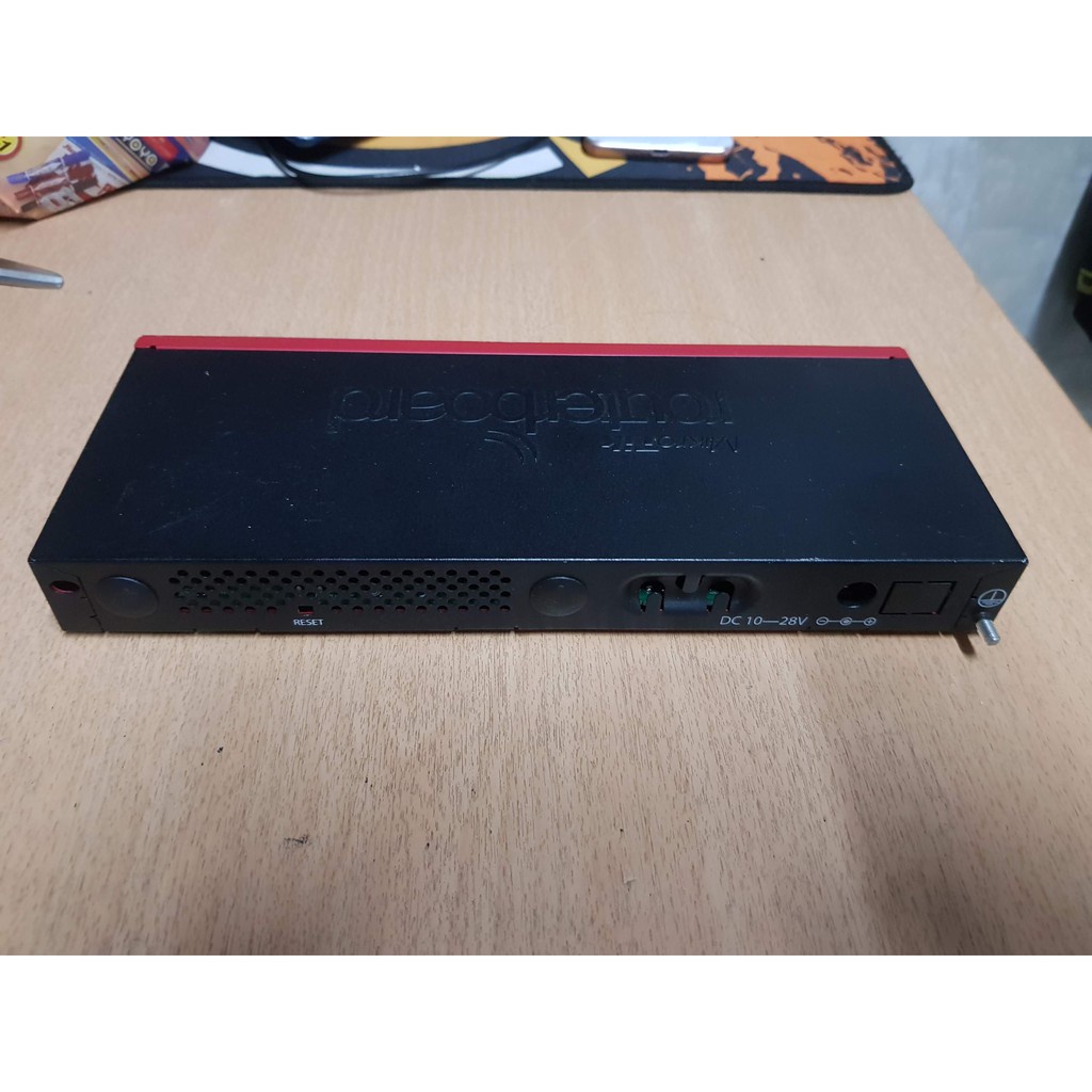 Mikrotik RB2011 ของใหม่ ประกัน LT ตลอดอายุการใช้งาน - jwfav3u8rz - ThaiPick